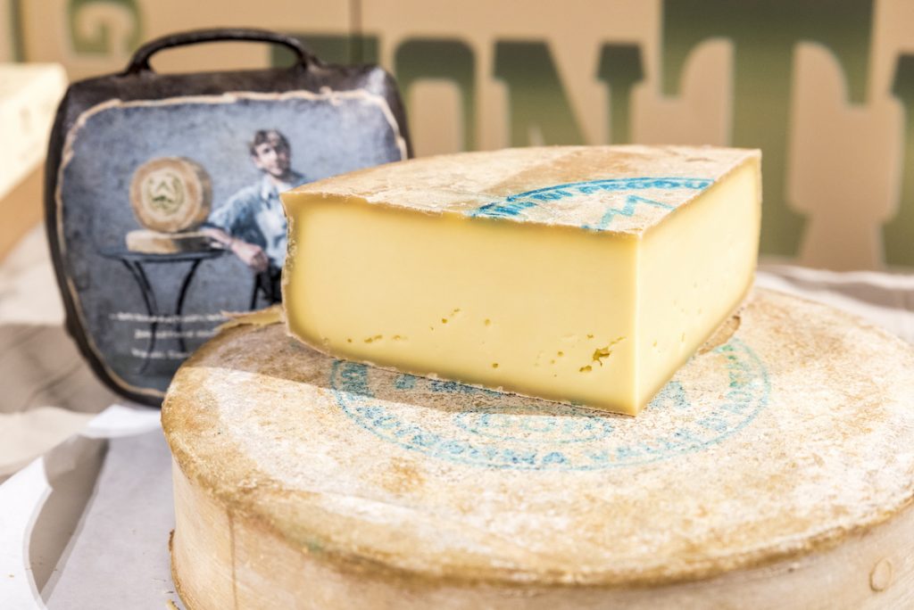 Why Chefs And Foodies Fall In Love With Fontina Cheese - MORE TIME TO ...