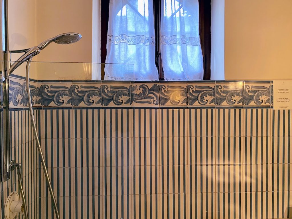 Hotels in Italy: What To Expect - MORE TIME TO TRAVEL