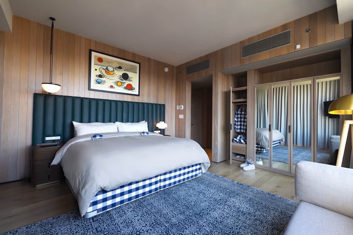 The Hastens Mattress: The Ultimate Luxury Travel Amenity - MORE TIME TO ...